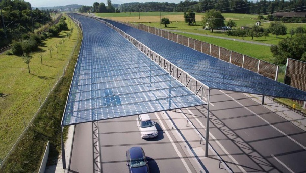 New solar cells for the car roof | IAA MOBILITY